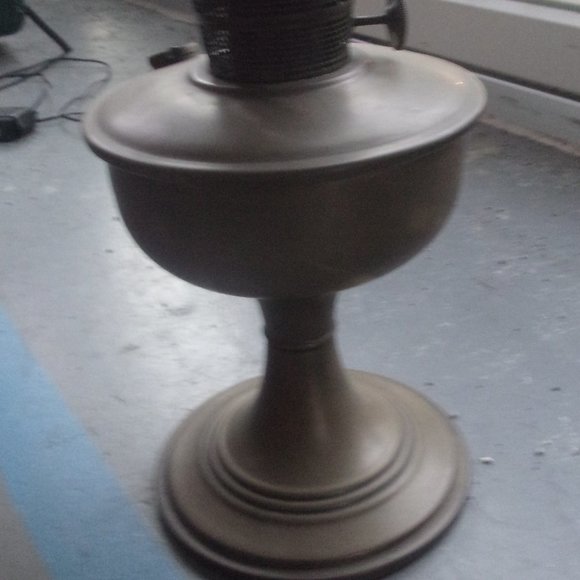 Aladdin | Accents | Aladdin Brass Oil Lamp Light Brass Model B Burner ...